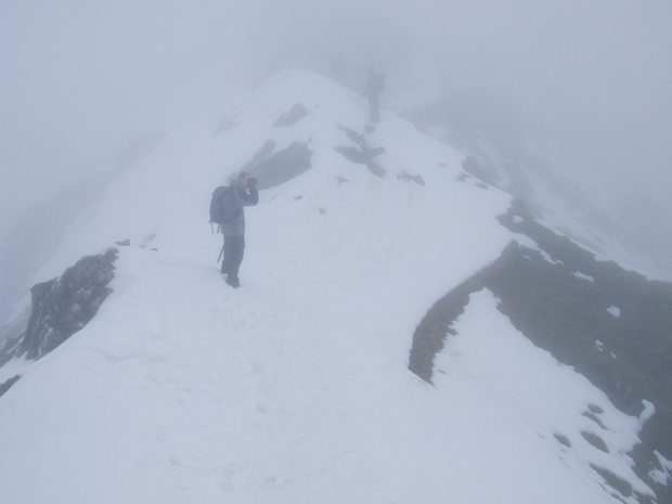 Walking up Snowdon in Winter and Snow | Hints and Tips for Climbing Yr ...