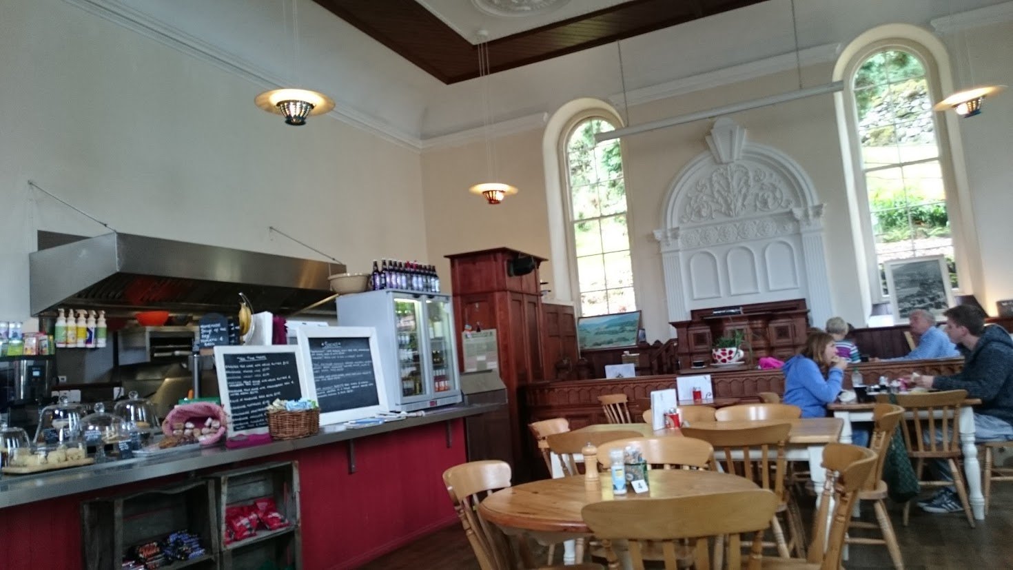 Caffi Gwynant | Pubs and Cafes in Snowdonia | Walk up Yr Wyddfa Snowdon
