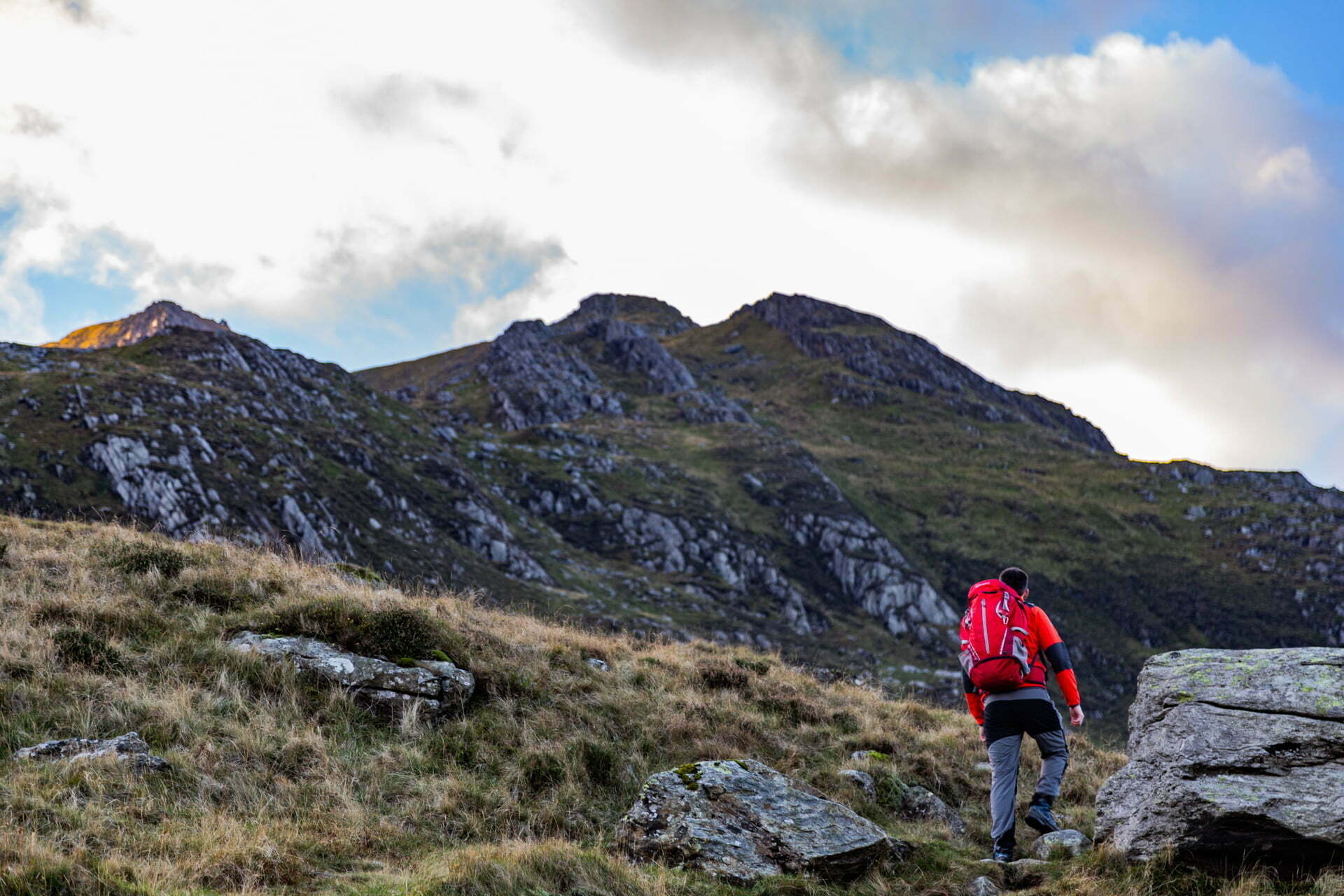 Glyder Fawr and Fach - The Best Walks and Scrambles | Walking In Eryri ...